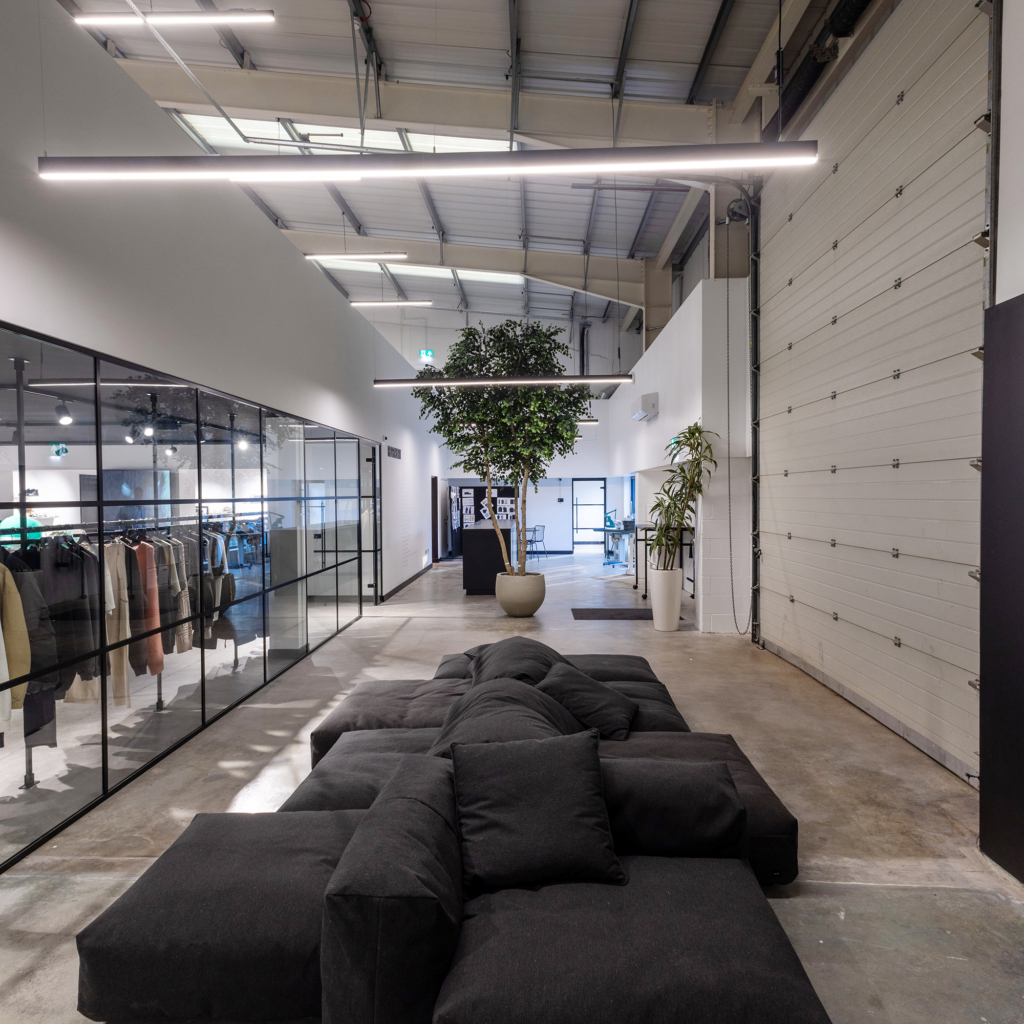 represent-head-office-5 - Prolight Design